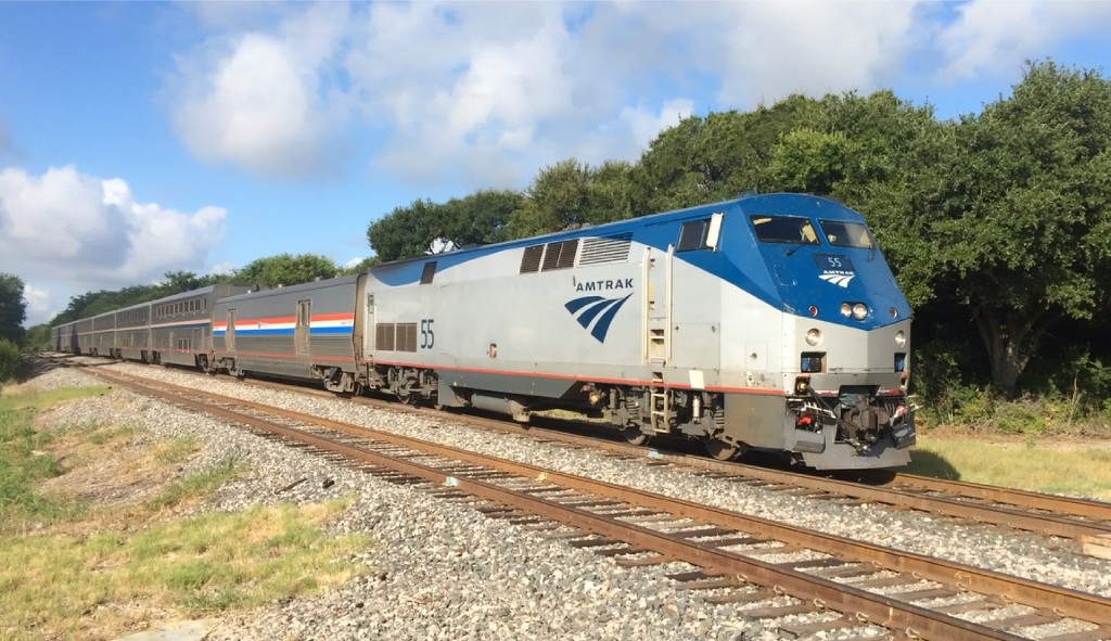 AMTK 55 30Jul2016 NB Train 22 (Texas Eagle) in BERGSTROM at Dittmar Road
